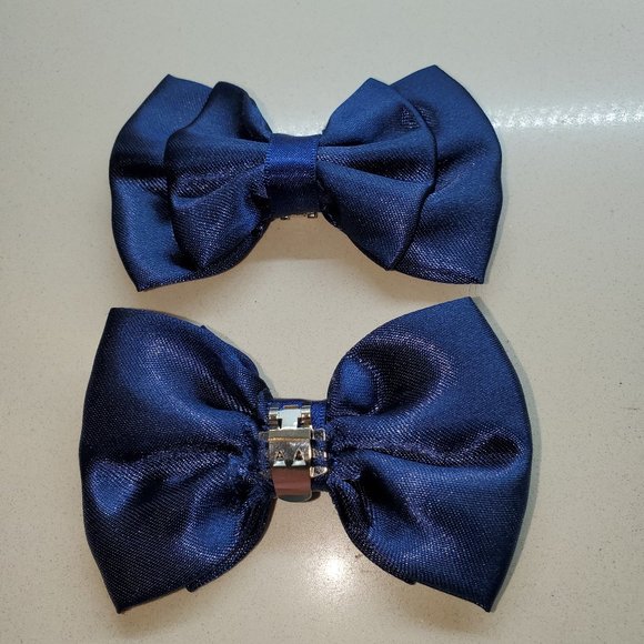 UNKNOWN | Accessories | Vintage Navy Blue Satin Shoe Clips From 95s ...